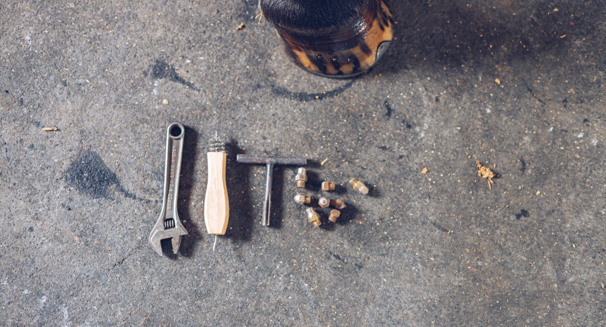 Så broddar du din häst - Agria Djurförsäkring